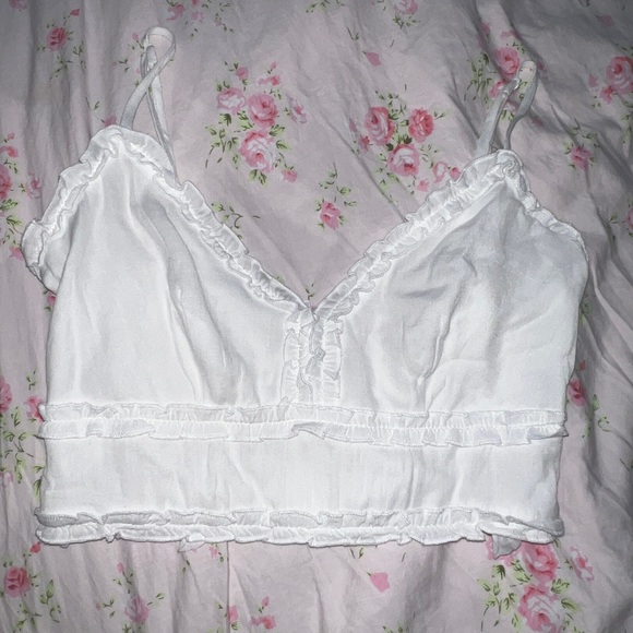 miami | Tops | Mi Ami White Ruffle Trim Top | Poshmark